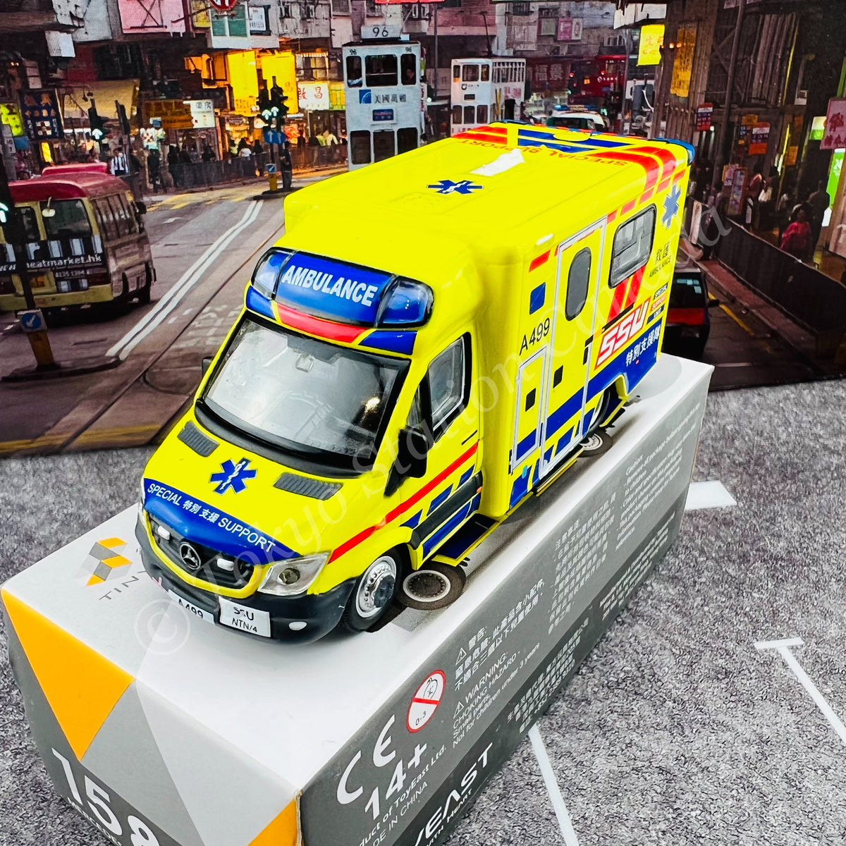 TINY 微影 158 Mercedes-Benz Sprinter Facelift HKFSD Ambulance SSU (A499) – Tokyo Station