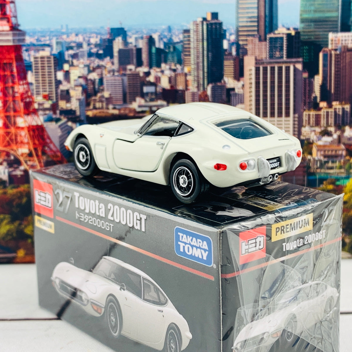 Tomica Premium 27 Toyota 2000GT – Tokyo Station