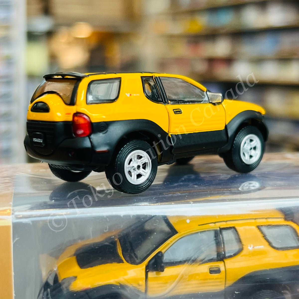 BM Creations 1/64 Isuzu 1997 -2001 Vehicross Yellow LHD 64B0327 – Tokyo ...