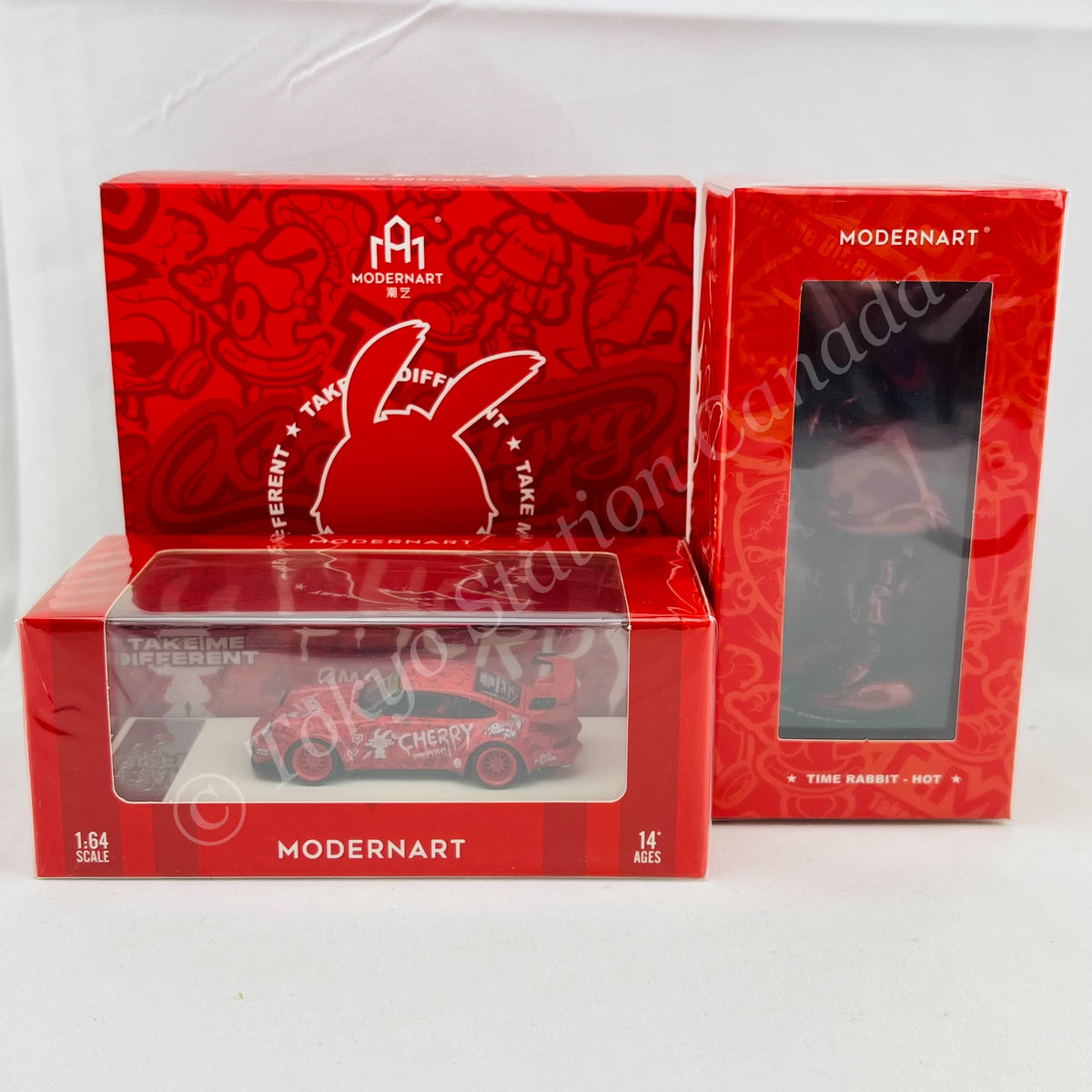MODERNART 1/64 RWB 964 Cherry Red with Figurine – Tokyo Station