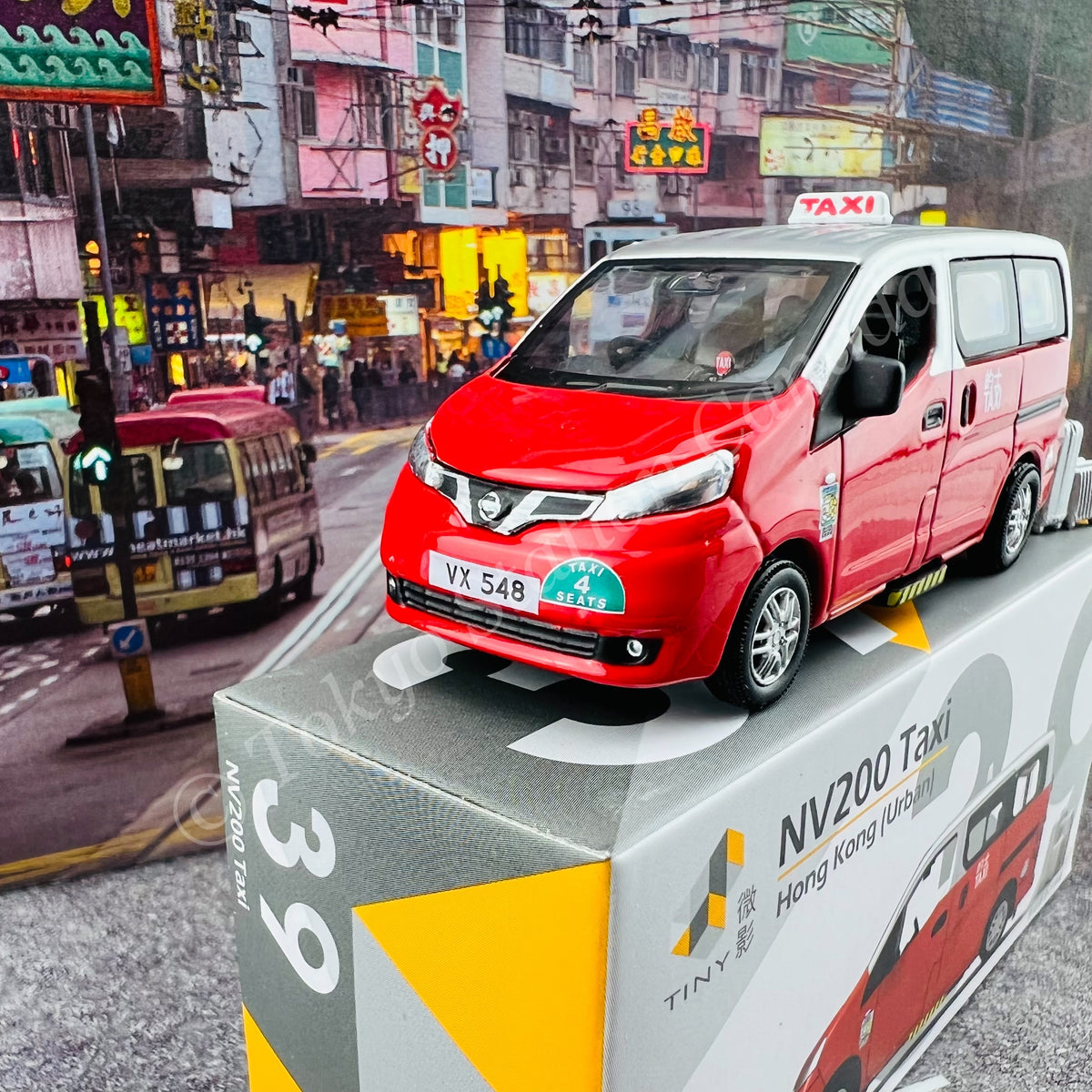 TINY 微影 39 NV200 Taxi Hong Kong (Urban) ATC65243 – Tokyo Station