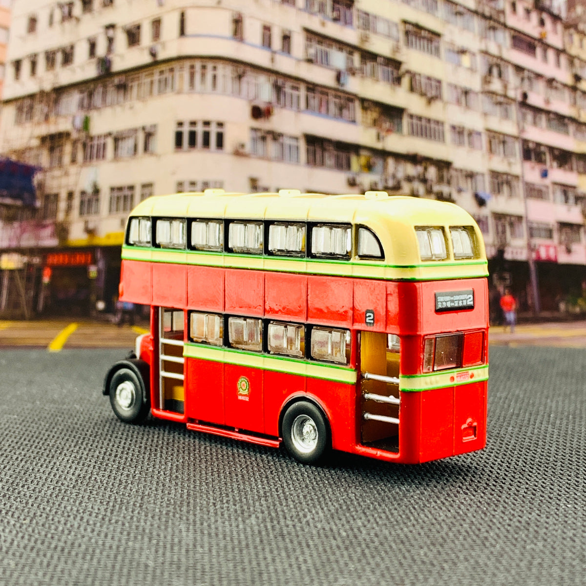 Tiny 微影 61 KMB DAIMLER A (2 Star Ferry - Sham Shui Po) 九巴丹拿A型 (鋼管閘雙門 ...