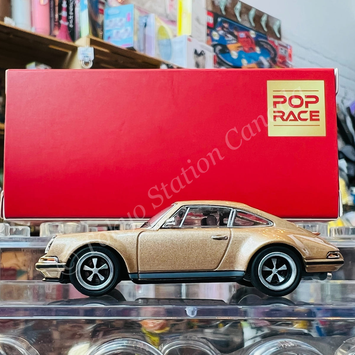 POPRACE 1/64 Singer 911 (964) Gold PR64-SGR-GLD – Tokyo Station