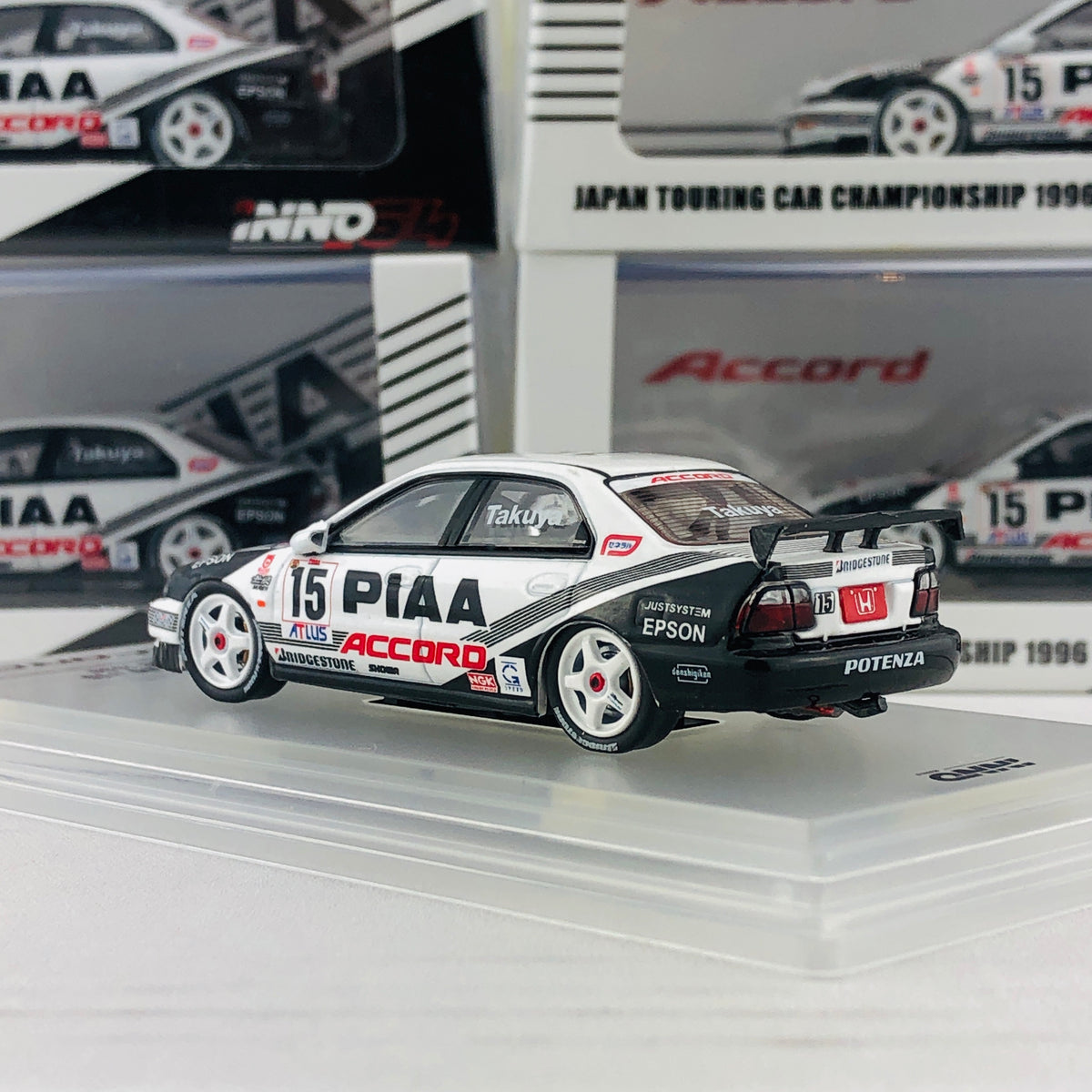 INNO64 1/64 HONDA ACCORD #15 "PIAA" JTCC 1996 IN64-CD6-PI96 – Tokyo Station