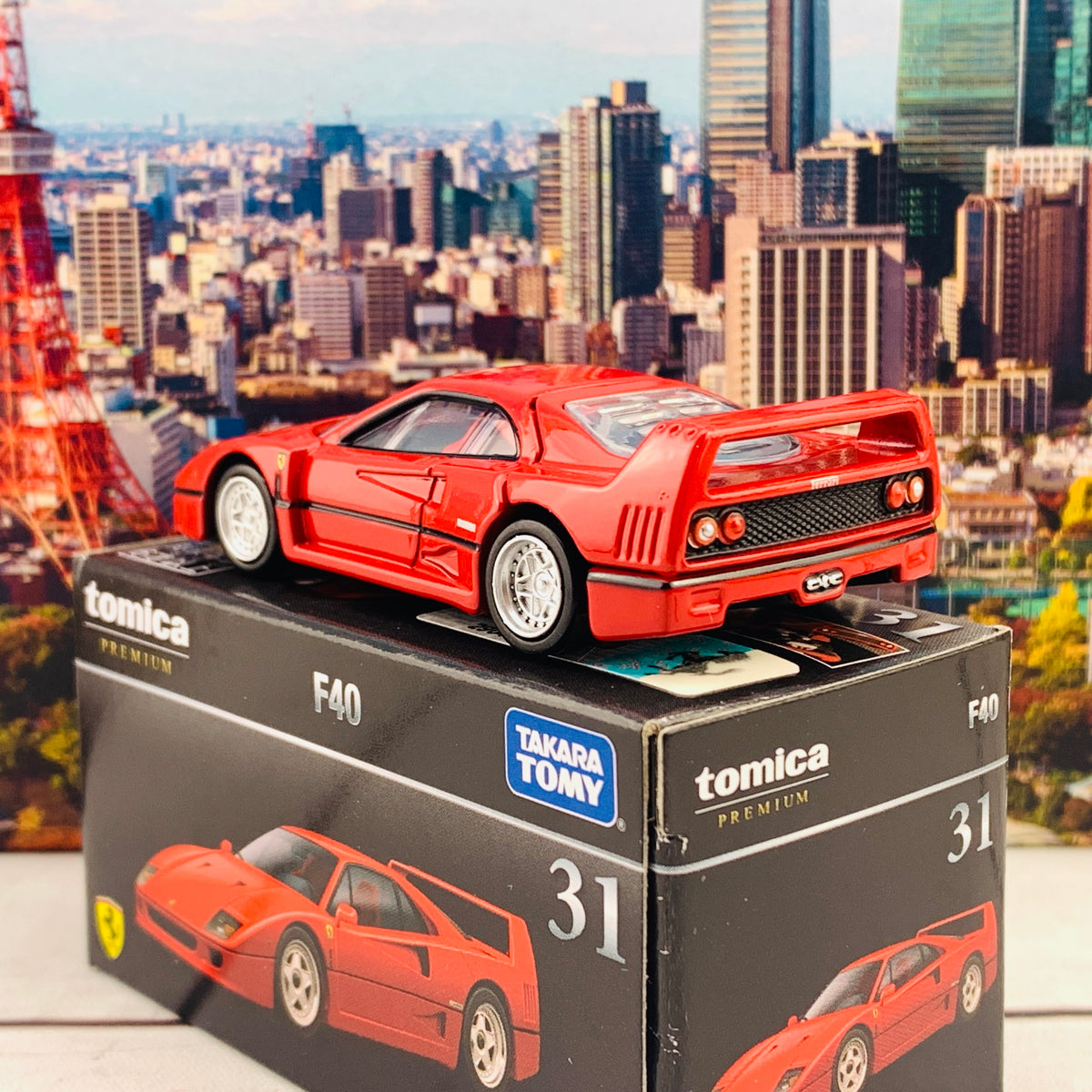 Tomica Premium 31 F40 RED – Tokyo Station